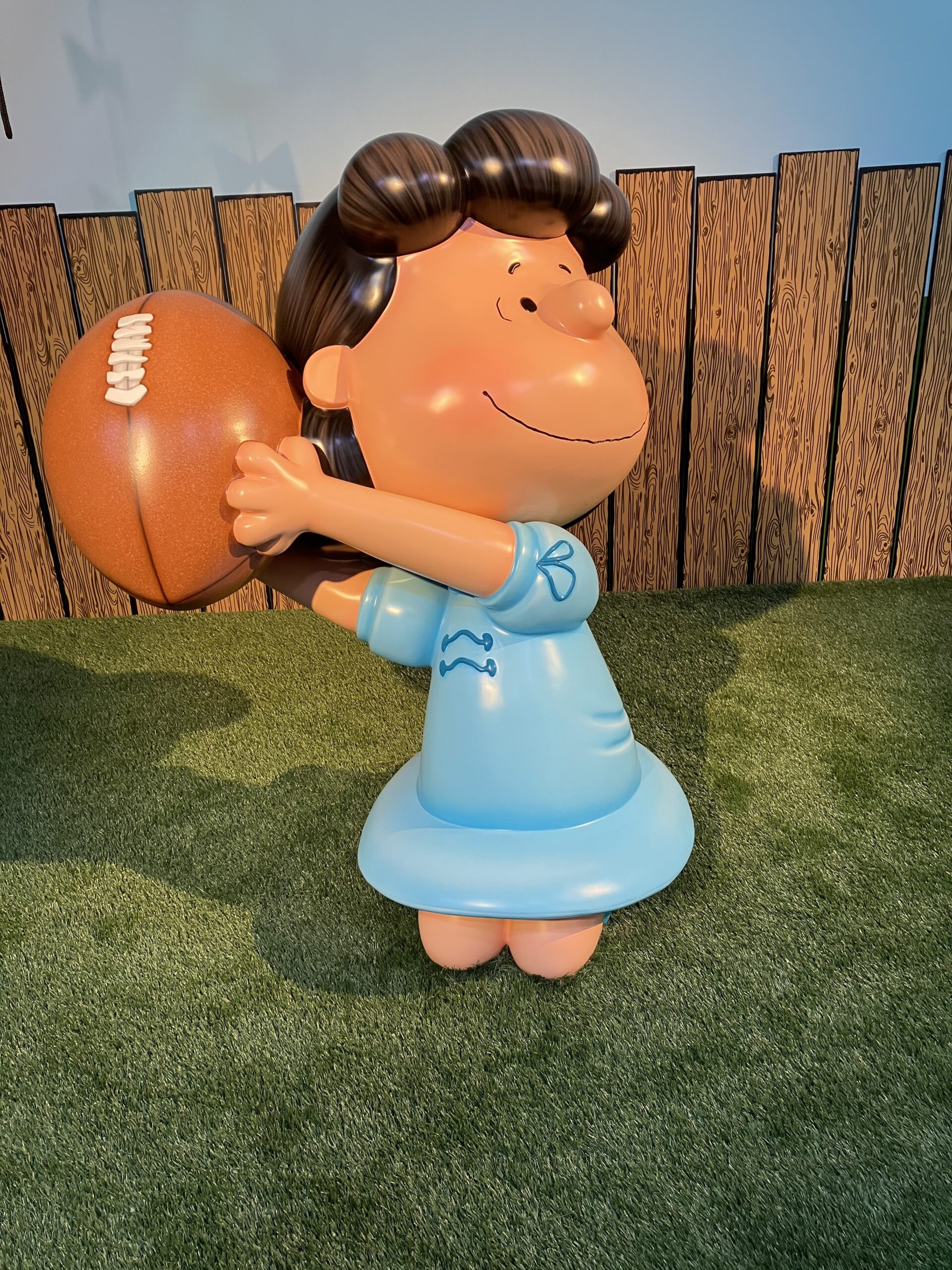 A Peanuts Adventure in Hawaii – Caroline Gladstone